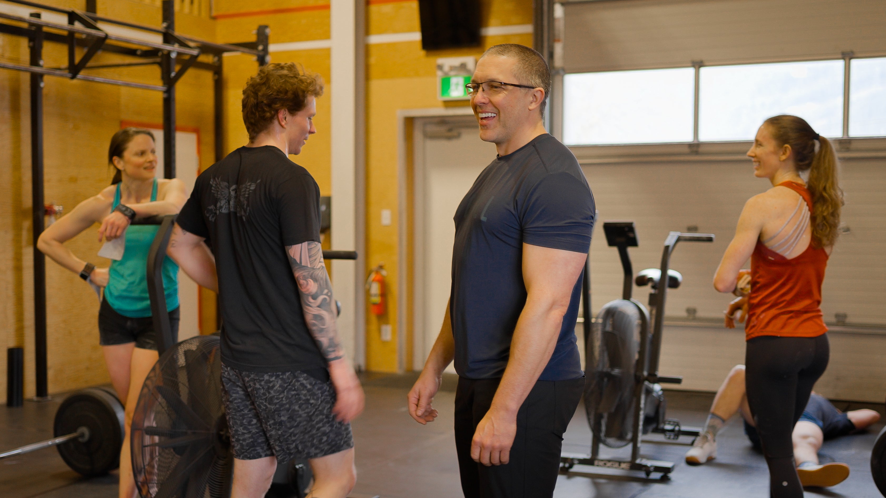 Inside the Box: How CrossFit Builds Strong Communities – Blonyx US